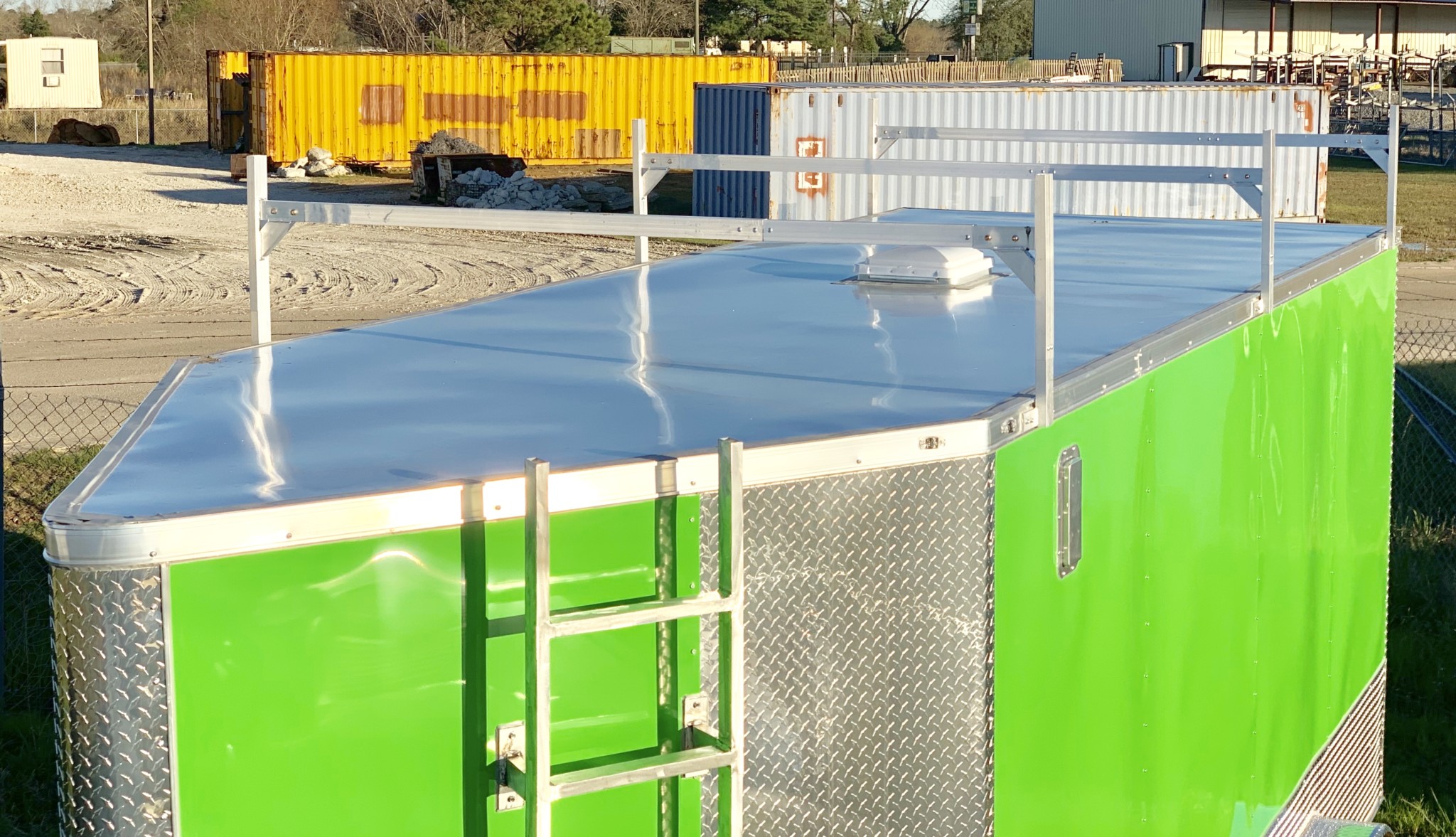 5 Tips to Purchasing a Contractor Trailer - Renown Cargo Trailers