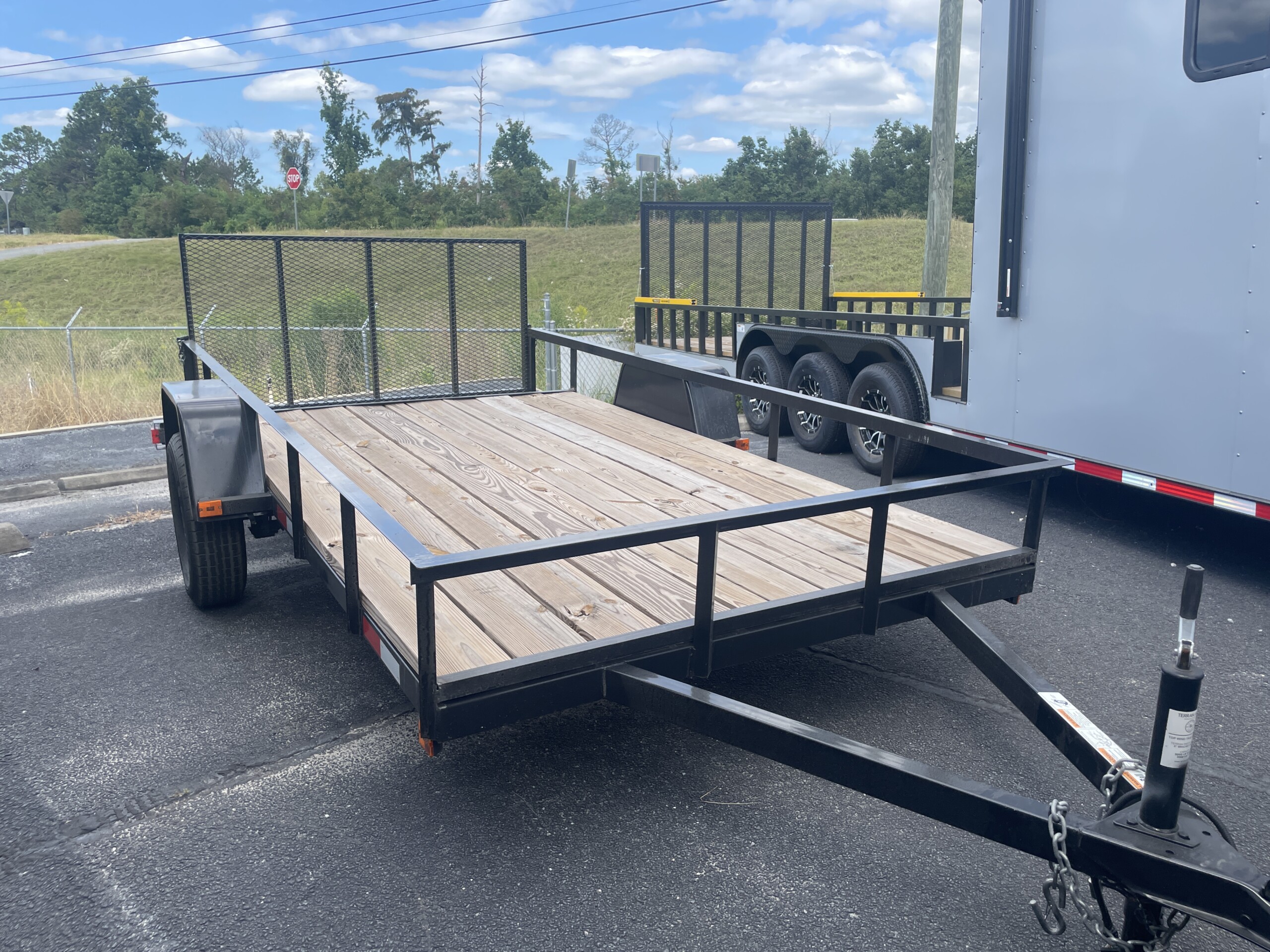 7 X 14 SA TUBE UTILITY TRAILER - Renown Cargo Trailers