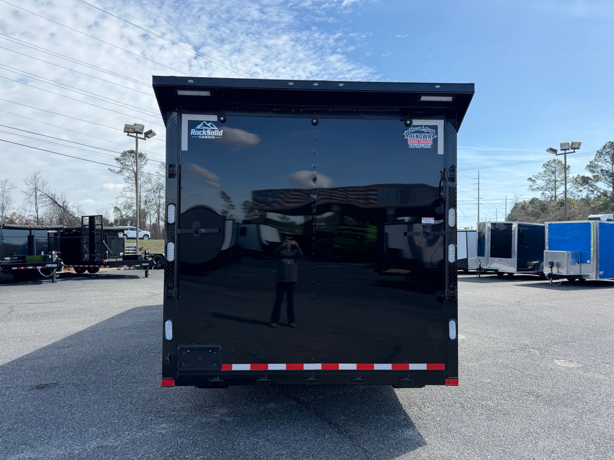 8.5 X 28 TA ROCK SOLID CARGO RACE CAR TRAILER - Renown Cargo Trailers